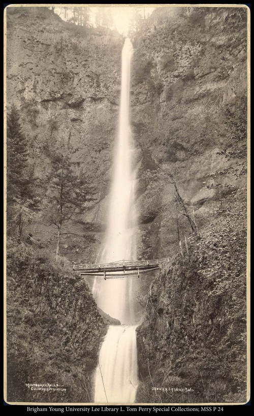 Discover the Iconic Multnomah Falls and Benson Bridge in Oregon