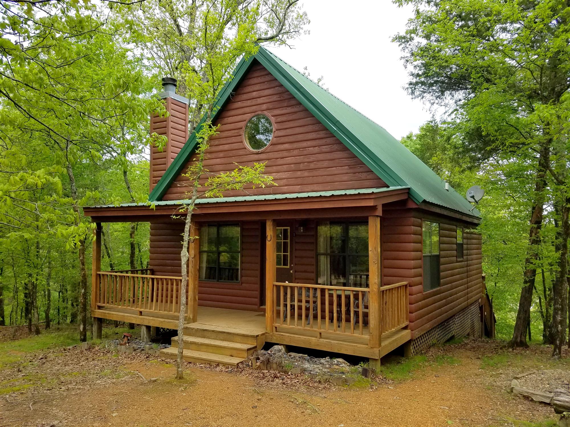 The Collection Of Cabins At Arkansas’ River View Cabins & Canoes Are ...