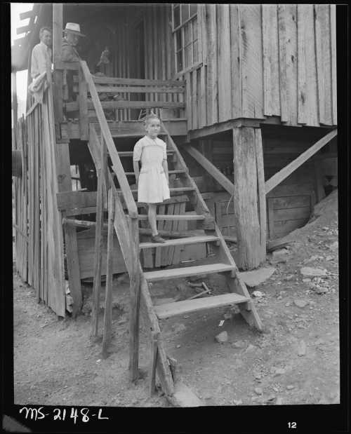 12 Ghost Towns In Kentucky That Will Take You Back In Time