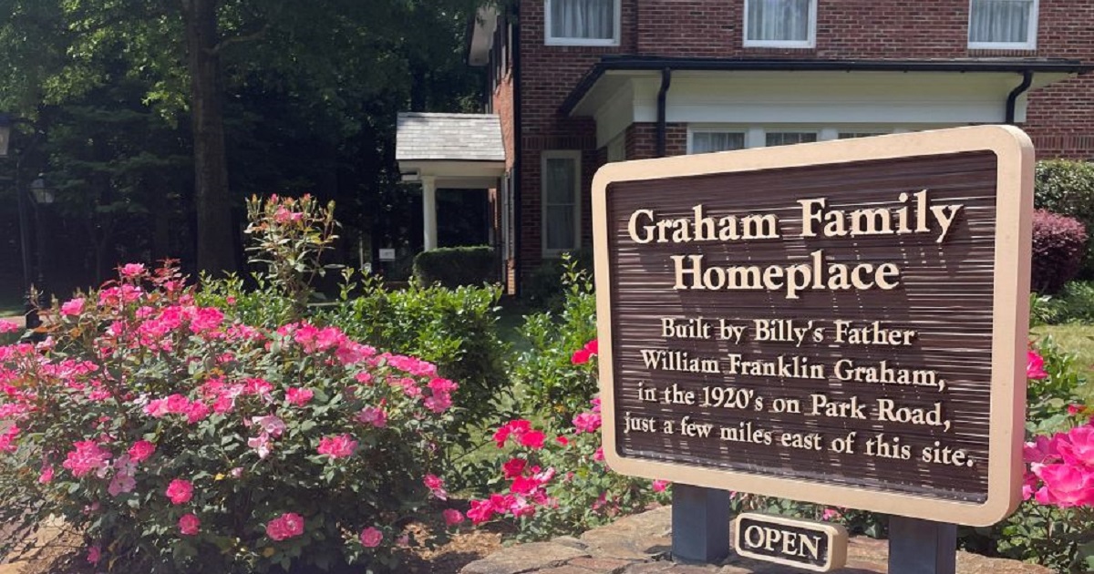 One Of The Top Attractions In North Carolina, The Billy Graham Library ...