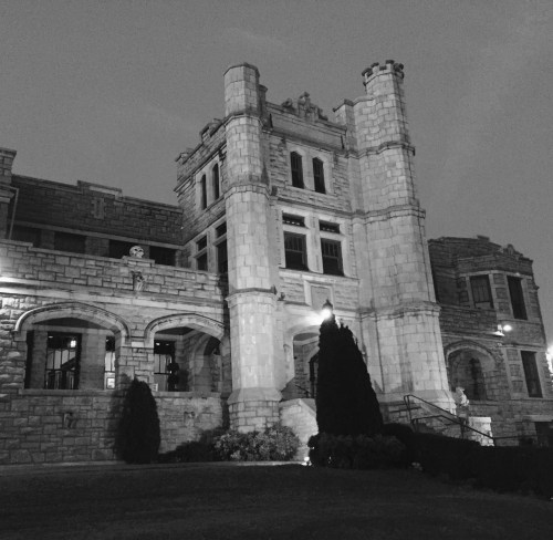 Pythian Castle In Missouri Is A Haunted Hidden Gem