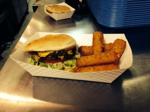 Try Big Larry's 10-Patty Burger Challenge In Kansas%%page%% %%sep ...