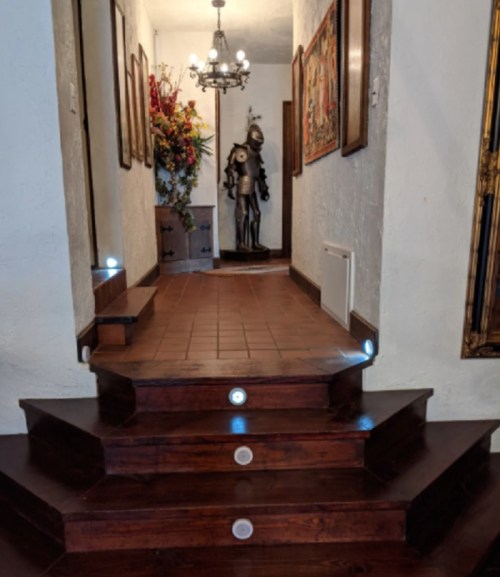 Twin Turret Farm & Castle Hiding In Missouri Is Like A Fairy Tale