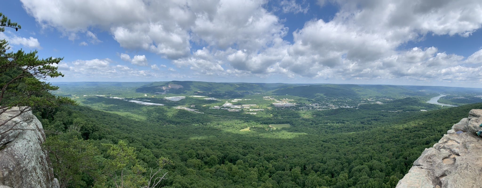 Escape To Sunset Rock For A Beautiful Tennessee Nature Scene