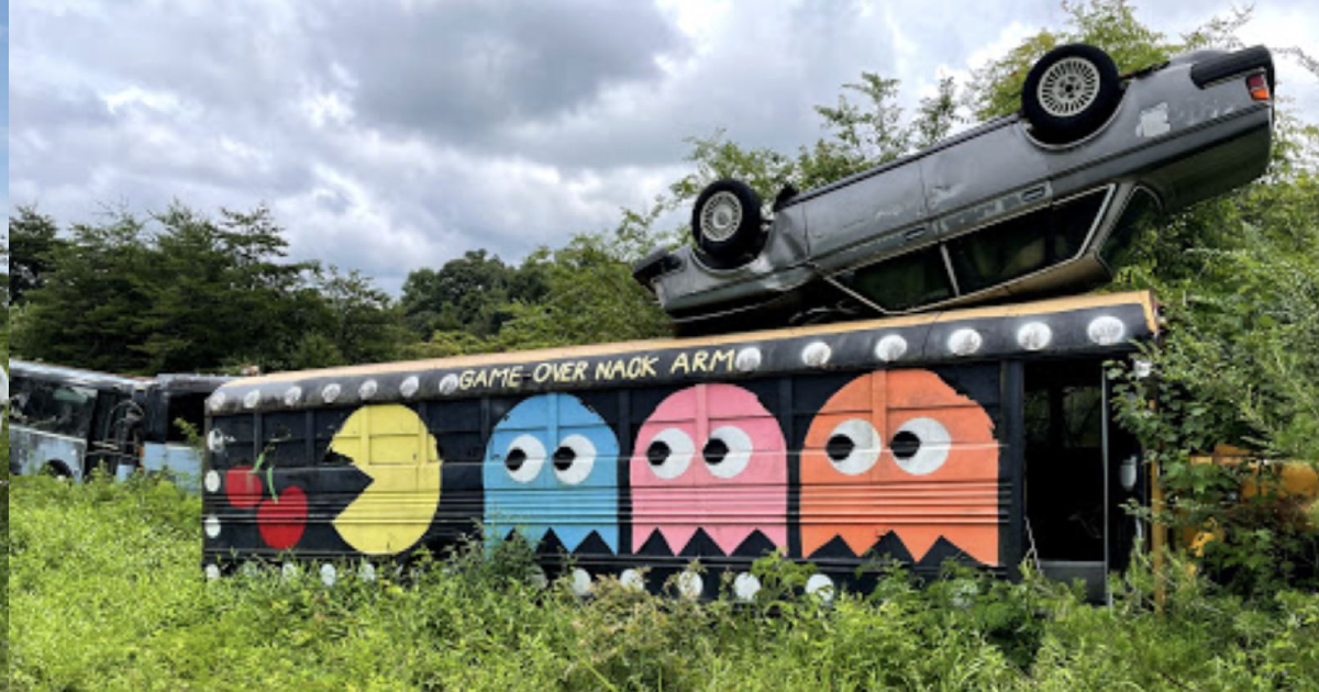 This School Bus Graveyard in Georgia Is Oddly Intriguing