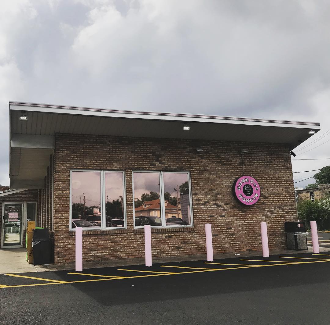 Road Trip To 10 Of The Best Donut Shops In Illinois
