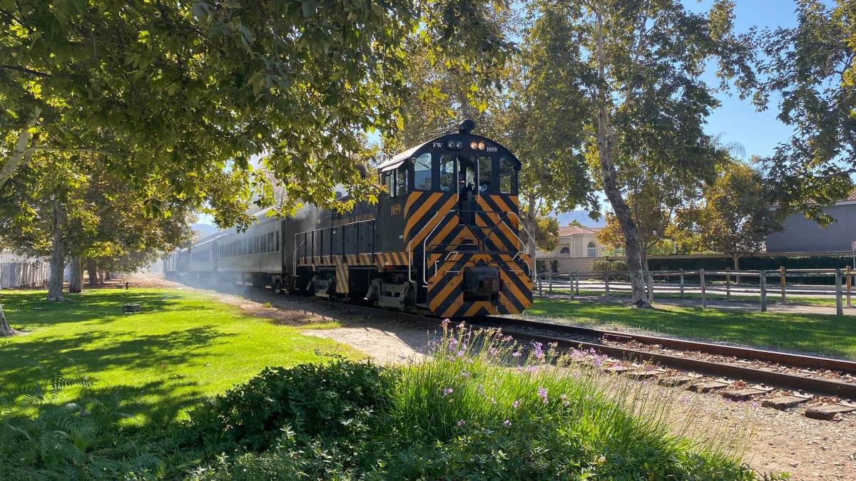 The Fillmore & Western Railway Offers Breathtaking Train Rides In SoCal