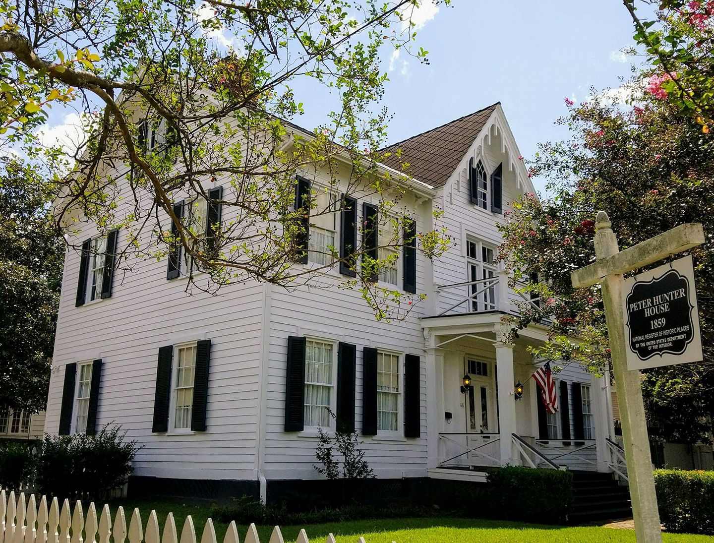 Mississippi’s Very Own Peter Hunter House Has Been Named One Of The Top ...