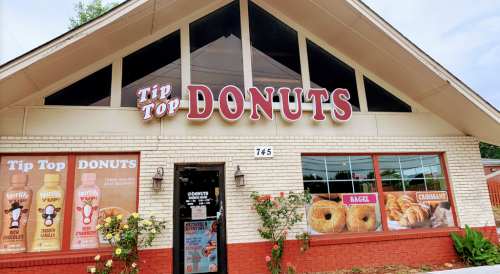 Take The Georgia Donut Trail For A Delightfully Delicious Day Trip