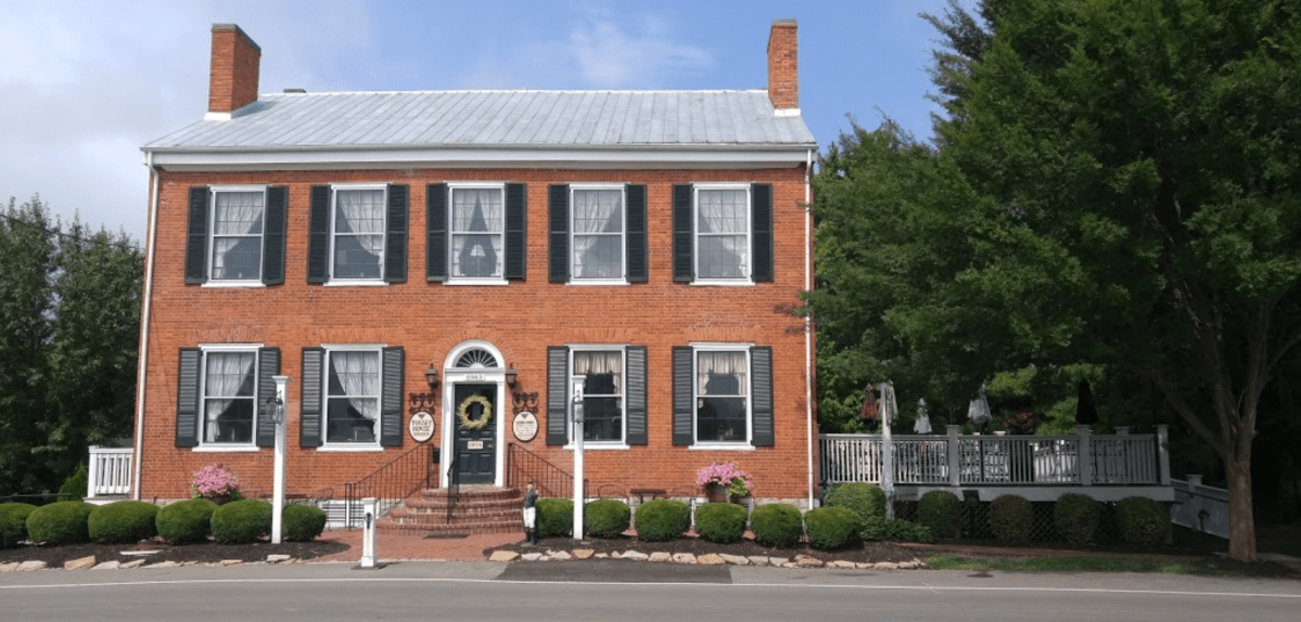 Tousey House Tavern In Kentucky Offers A Perfect Dining Experience