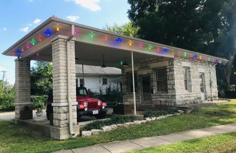 Check Into The 1920 Stone Gas Station In Missouri For A Unique Getaway