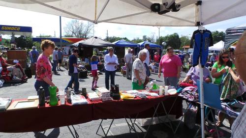 Flea Across Florida: An Epic 275-Mile Yard Sale in Florida