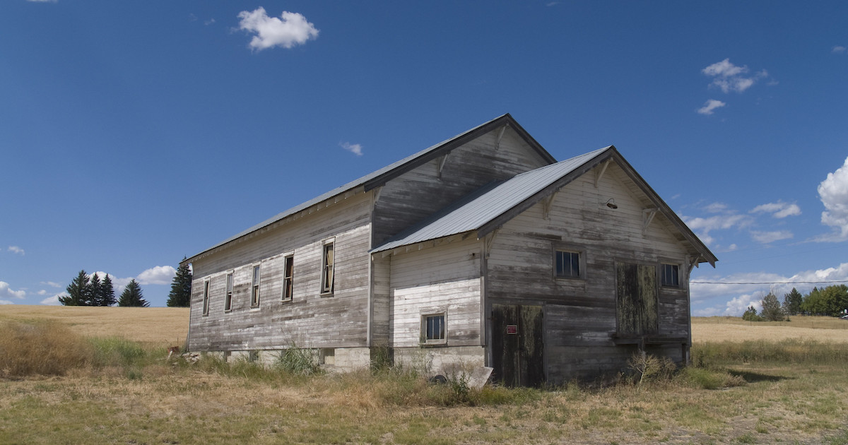 8 Ghost Towns In Washington Sure To Give You The Creeps