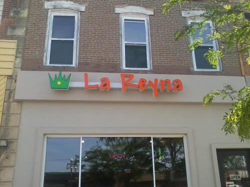 La Reyna - A Gem Among Best Mexican Restaurants in Iowa