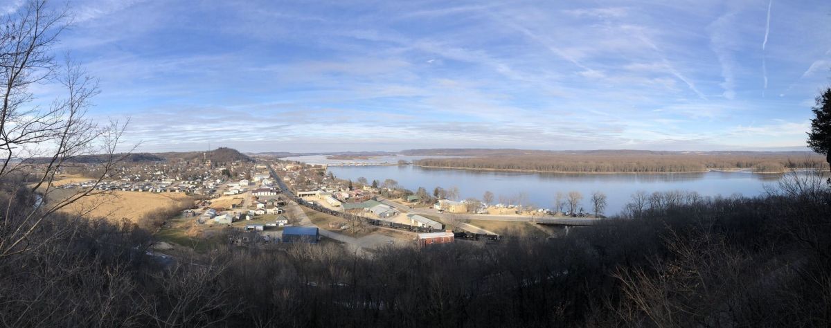 Visit A Butterfly Garden, Old Ruins, And Indian Mounds On This Hike