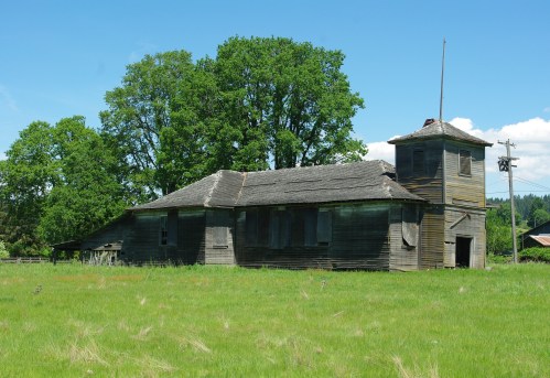 Kinton Is The Absolute Creepiest Ghost Town In Oregon