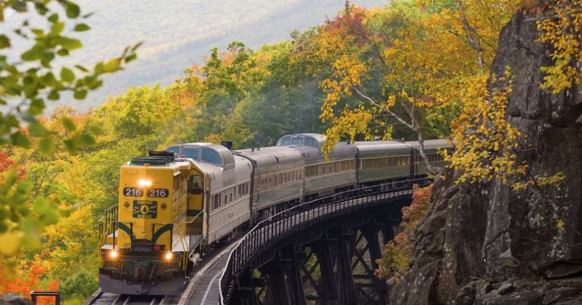 Scenic Train Ride In New Hampshire: The Bartlett Excursion Train
