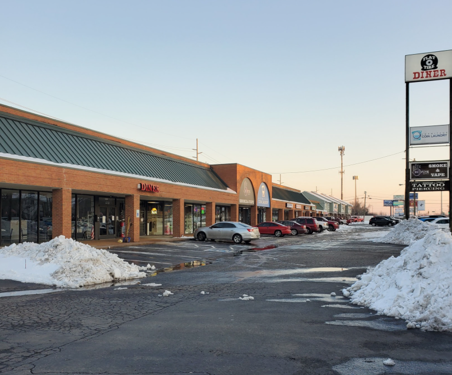Get Good Local Meals At The Little-Known Flat Tire Diner Near Nashville