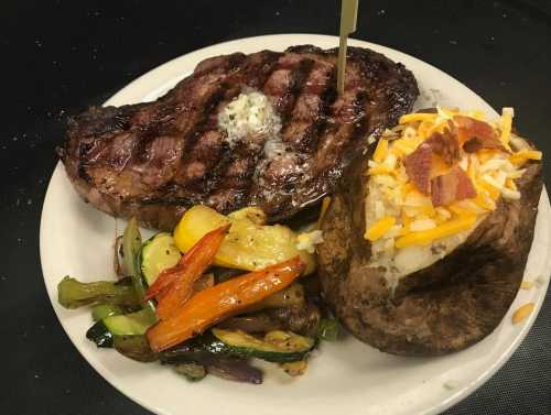 Alabama's Bama Bucks Is Both A Restaurant And An Exotic Animal Park