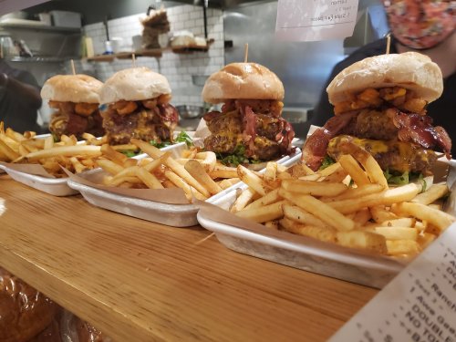 Wisconsinburger In Washington Has 15 Different Burgers To Choose From