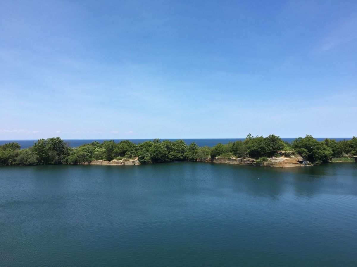 Hike Along The Easy And Scenic Halibut Point Trail In Massachusetts