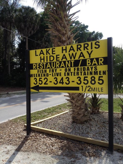 Lake Harris Hideaway: Waterfront Dining in Tavares, Florida