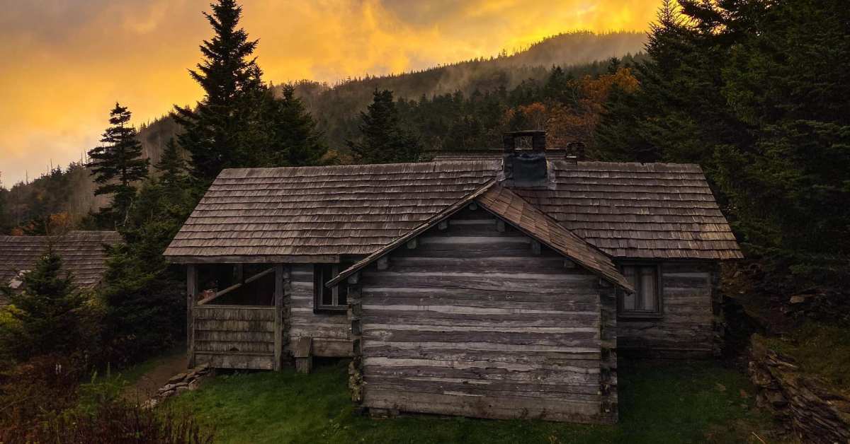 Experience LeConte Lodge: A Secluded Hiking Adventure