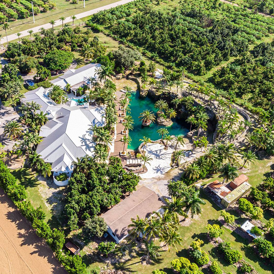 Visit The Hidden Gem Schnebly Redland’s Winery & Brewery In Florida