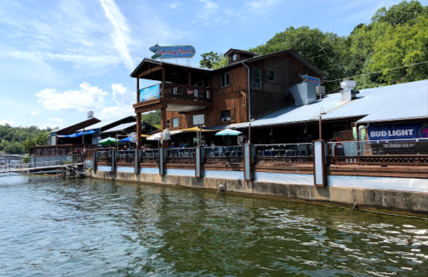 The Amazing Missouri Restaurant You Can Get To By Boat