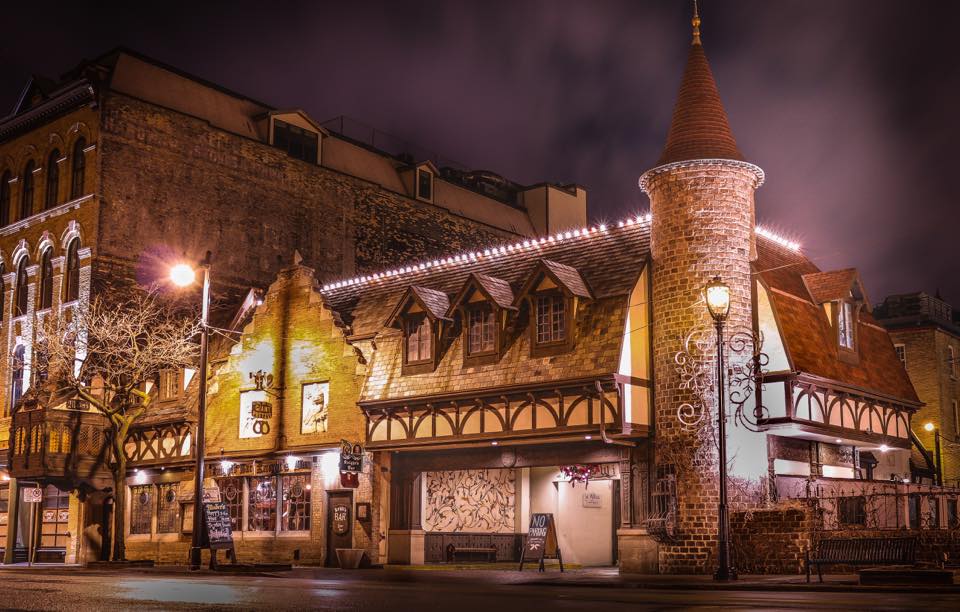 This Castle Restaurant In Wisconsin Is A Fantasy Come To Life