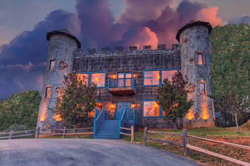 Braxdon's Castle: A Fairytale Get Away In Sevierville Tennessee