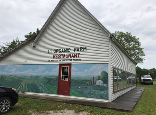 7 Iowa Farm Restaurants That Are More Than Amazing Places To Eat