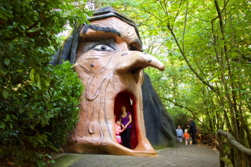 This Oregon Fairy Tale Road Trip Visits The Most Magical Places