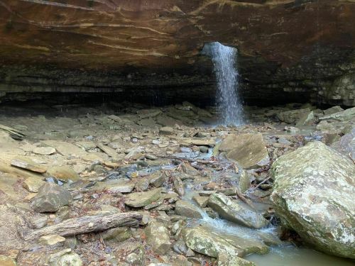 This Arkansas Waterfall Road Trip Takes You to 13 Waterfalls
