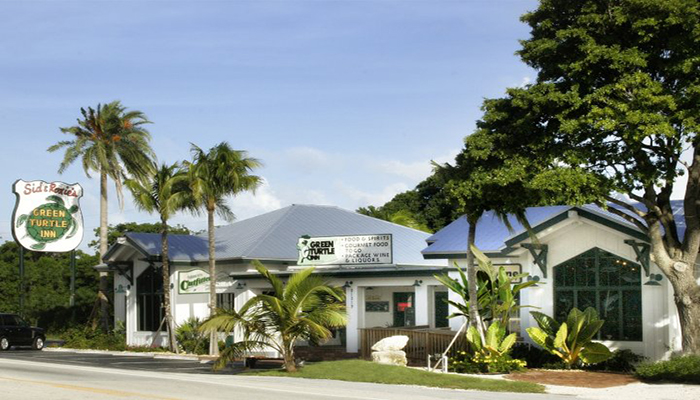 The Green Turtle Inn In Florida Is Loaded With Delicious Local History