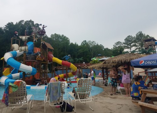 Visit Pirate's Bay Water Park In Alabama This Summer