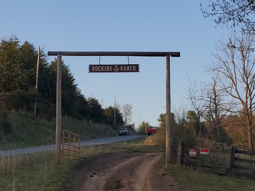 Rocking S Ranch: Guided Horseback Tours In The Virginia Countryside