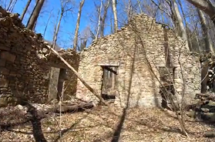 Most Have Forgotten About The Ghost Town Of Sewell, West Virginia