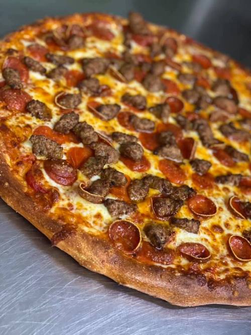 It's Love At First Bite At Monroe Pizza And Pints In Washington