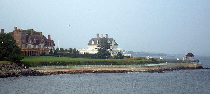 Here Are 5 Of The Best Road Trips In Rhode Island
