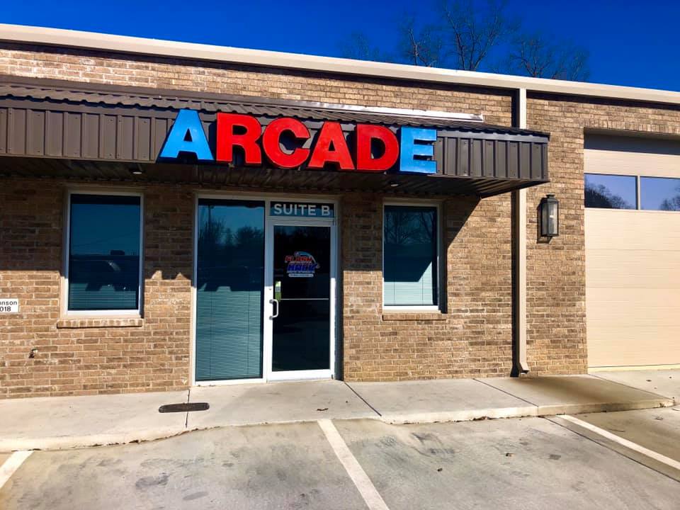 With Over 70 Vintage Games, Flashback Pinball Arcade In Arkansas Is A ...