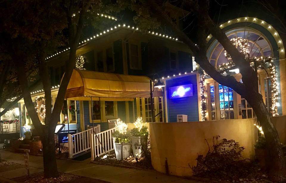 Blue Moon Restaurant In Rehoboth Beach Is The Perfect Evening Outing