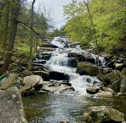 Hike Less Than Half A Mile To Beautiful Glendale Falls In Massachusetts
