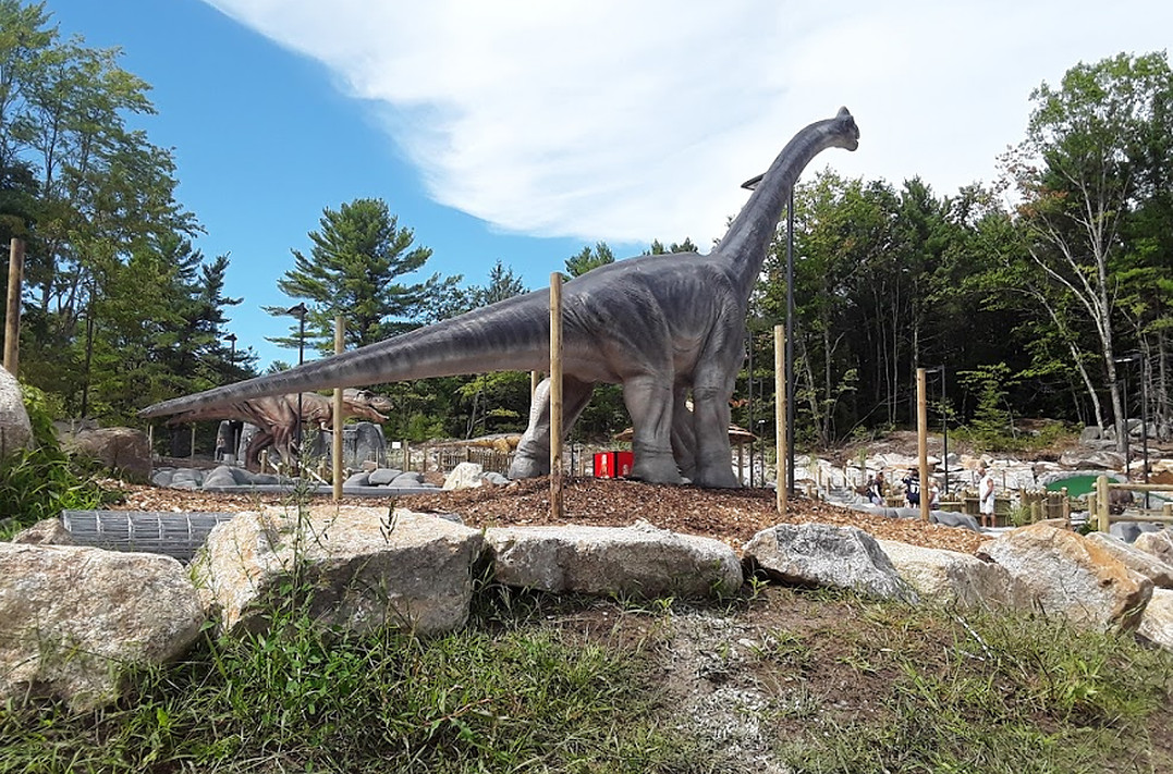 The Dinos At Raptor Falls Mini Golf In Maine Are A Roaring Good Time