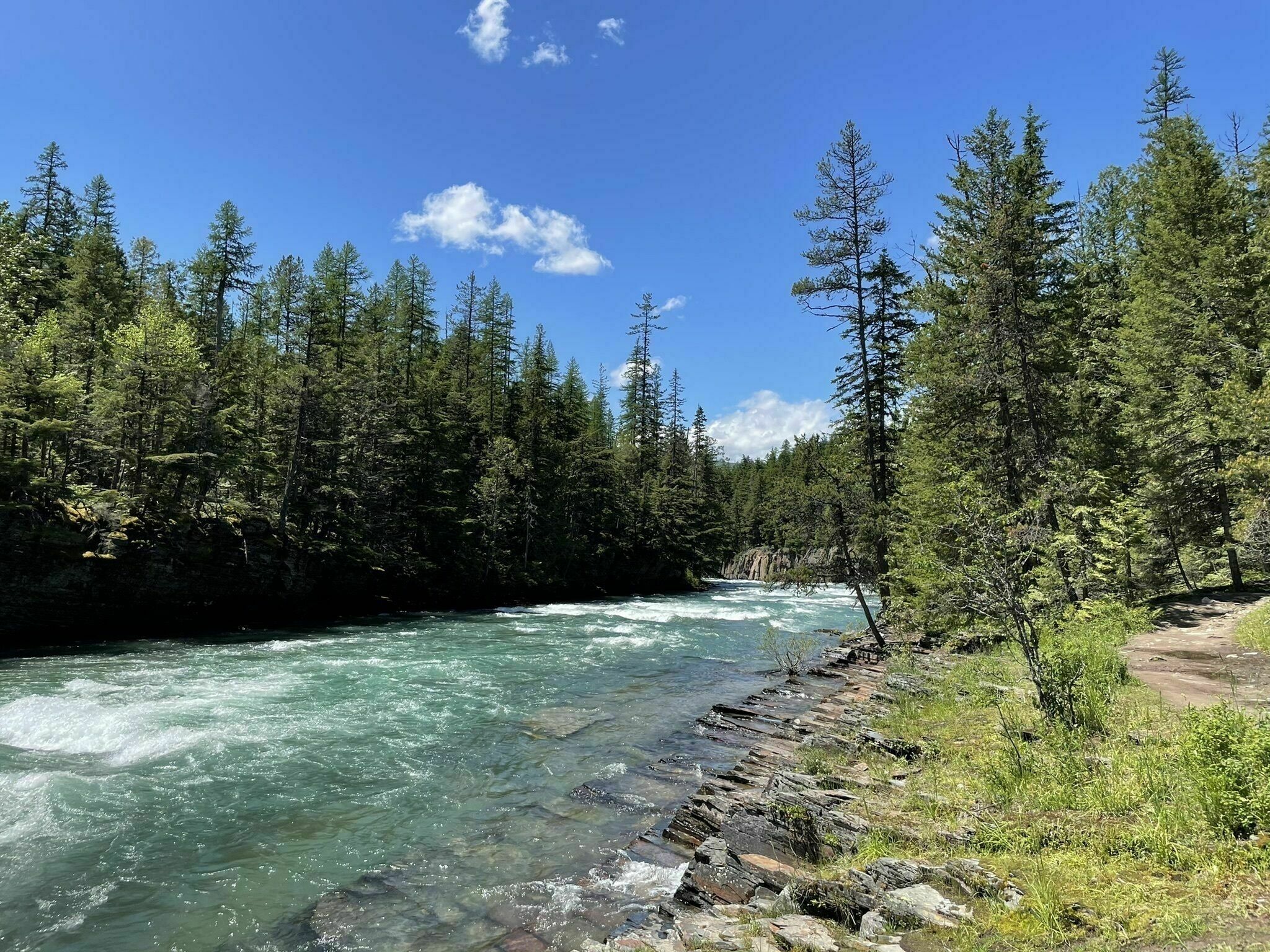 Montana’s Johns Lake Loop Trail Leads To A Magnificent Hidden Oasis