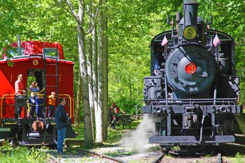 The Castaway: A Train Caboose In West Virginia That You Can Camp In