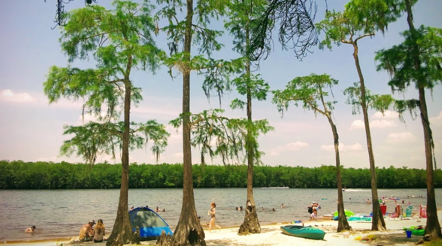 Grab Some BBQ And Rent A Kayak At This Awesome Spot In Mississippi