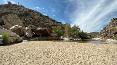 Tanque Verde Falls Beach: A Hidden Arizona Beach