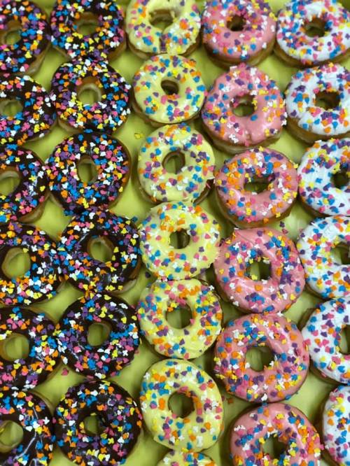 Cure Your Sweet Tooth At Midtown Donuts In Tennessee