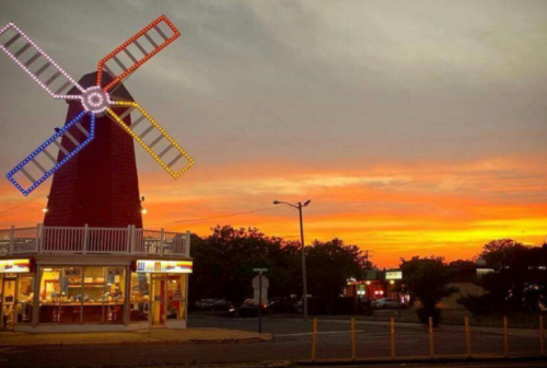 Windmill Hot Dogs In New Jersey Has Best Hot Dogs, Fries